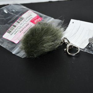 thirty-one | Accessories | Thirty One Finishing Touch Pom Bag Charm In ...